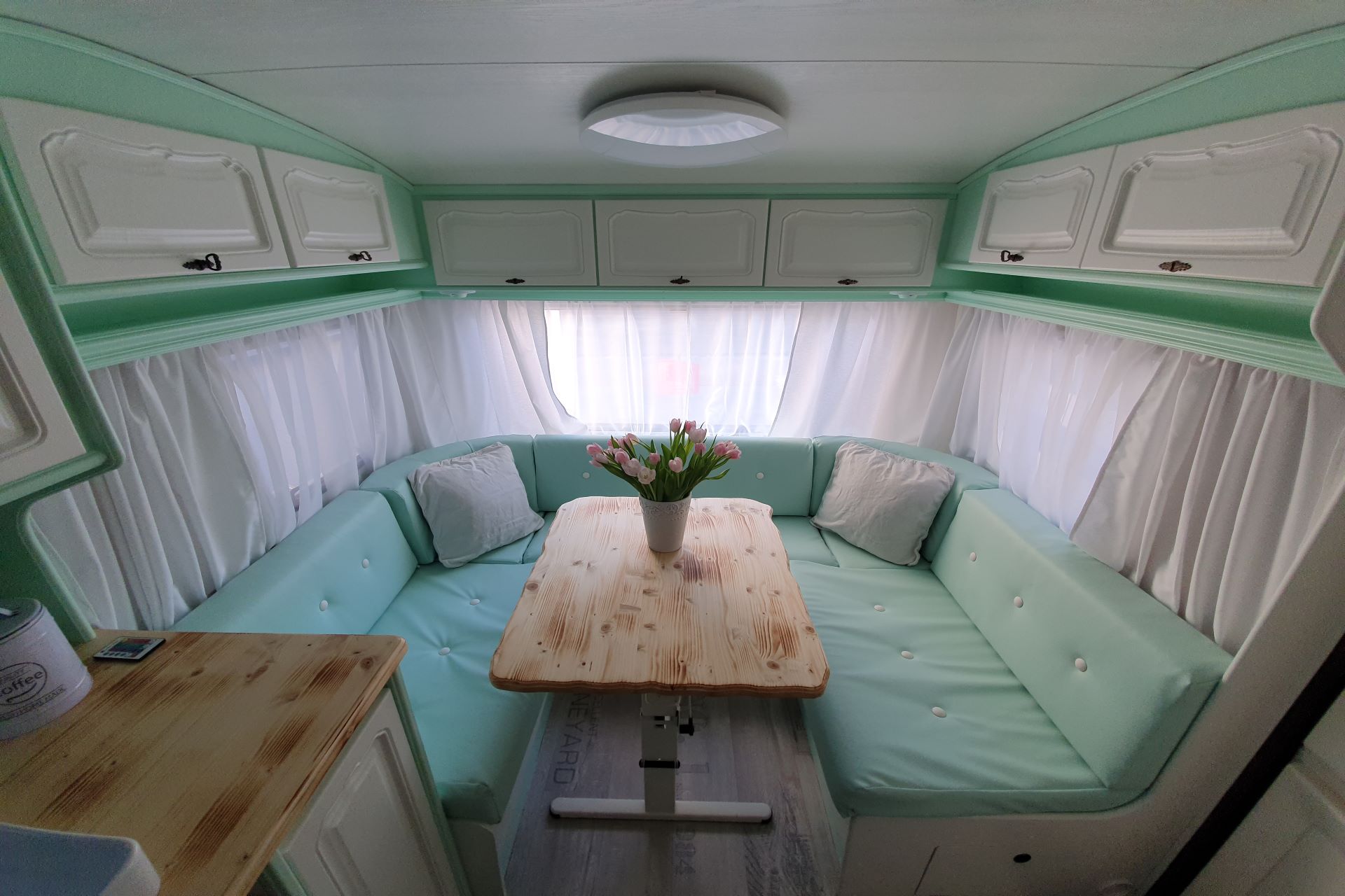 Toms Caravan Garage - Toms Caravan Garage