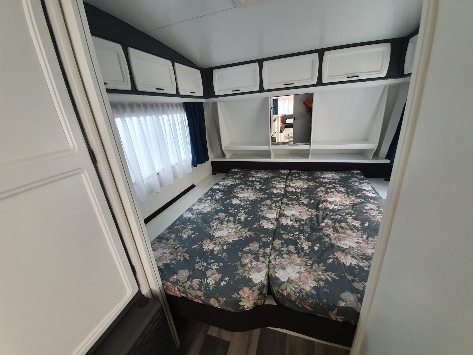 Toms Caravan Garage - Toms Caravan Garage